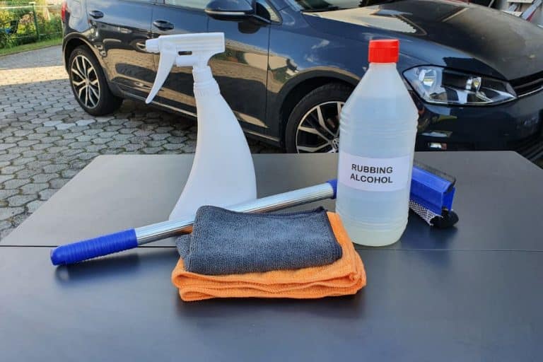 Cleaning Car Windows With Alcohol: To Wash or Not to Wash? - Car Roar