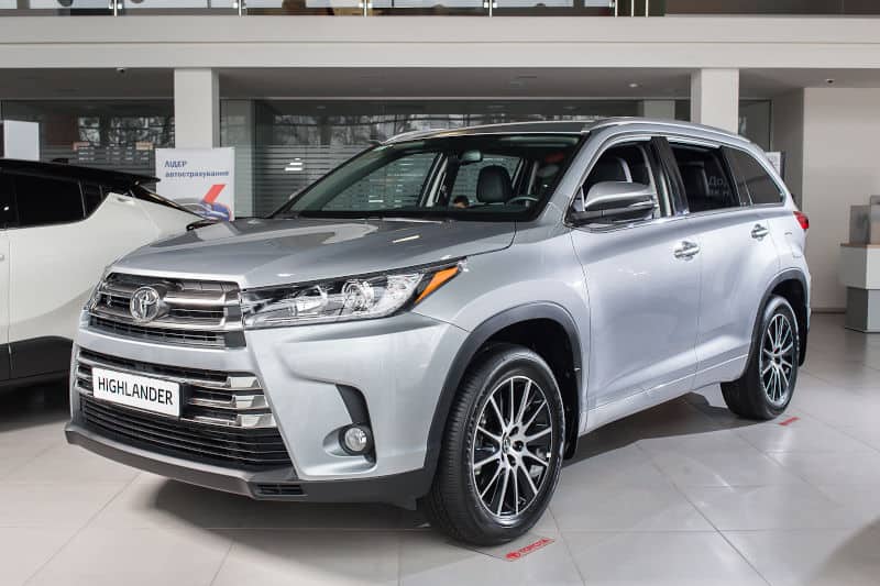 Intermediate SUV Vs Standard SUV What s The Difference Car Roar